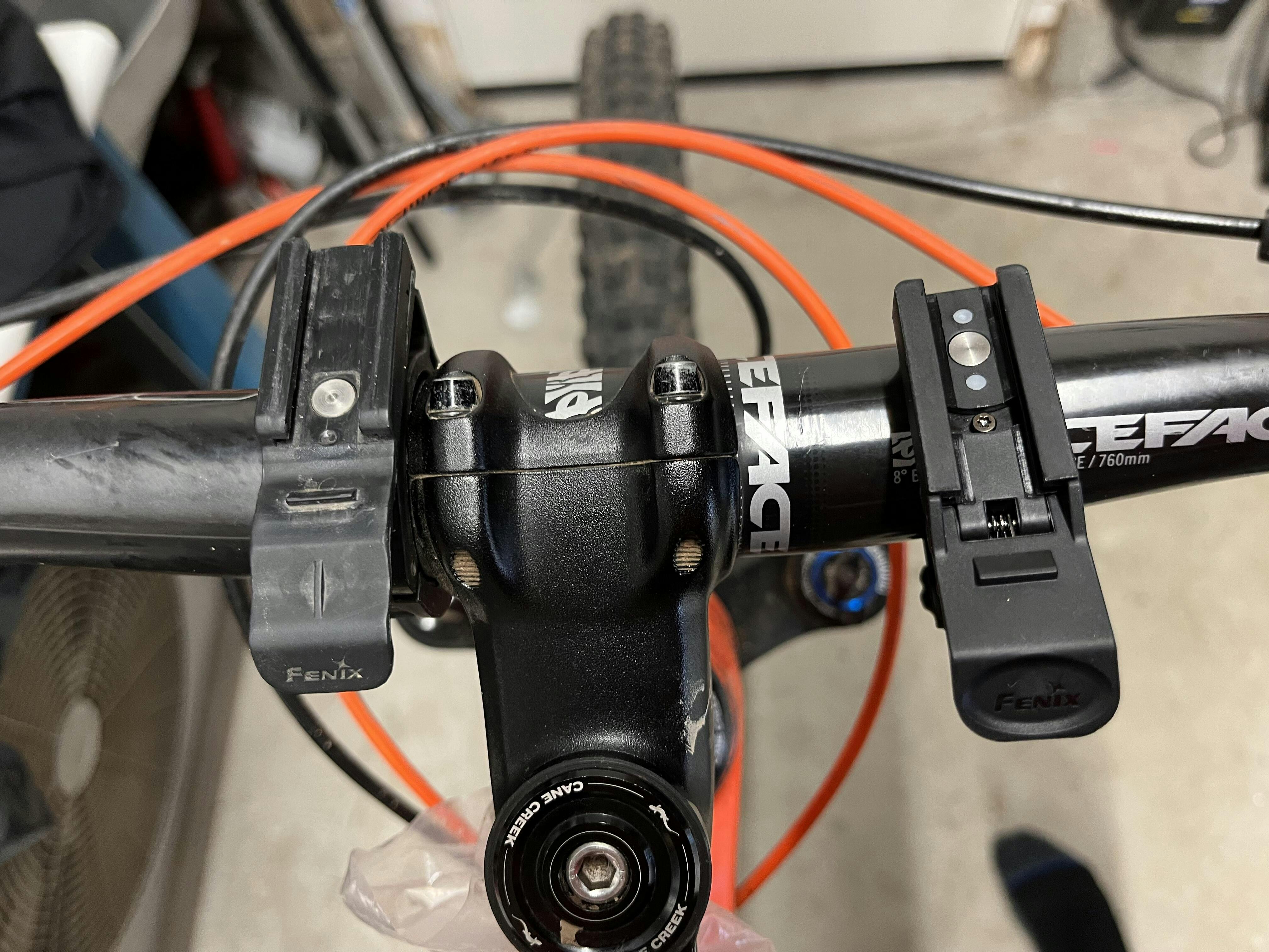 Fenix BC26R Rechargeable Bike Light - Fenix Lighting