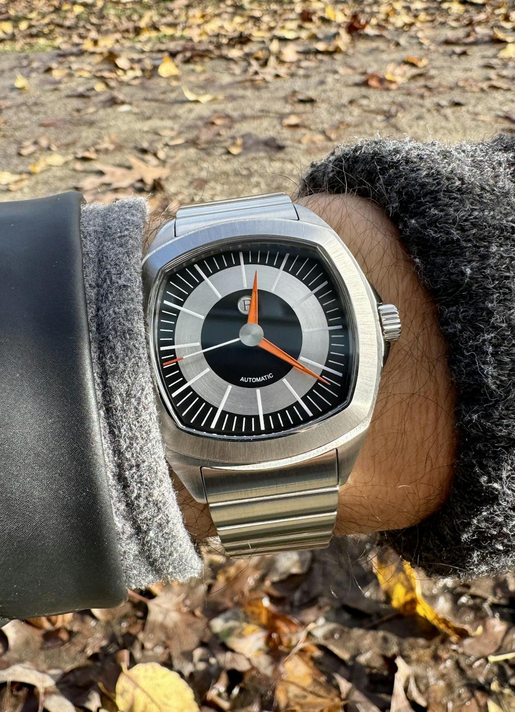 The Time Master 70'S. A vintage style watch from the 1970's – Ferro ...