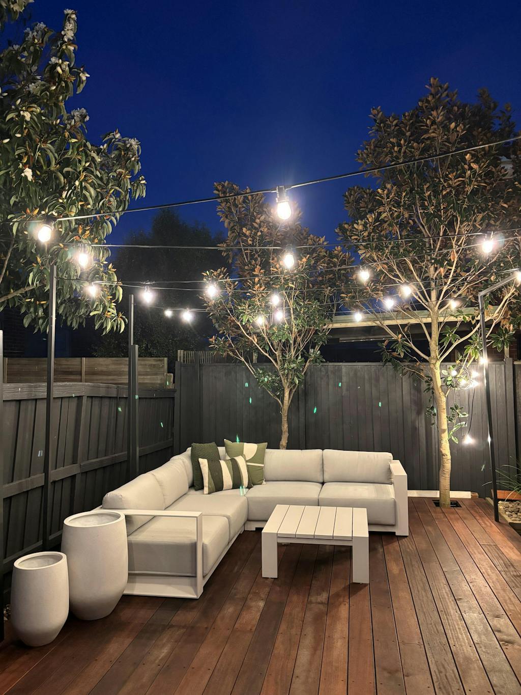 Outdoor Festoon Lights X 100cm Spacing | Festoon House