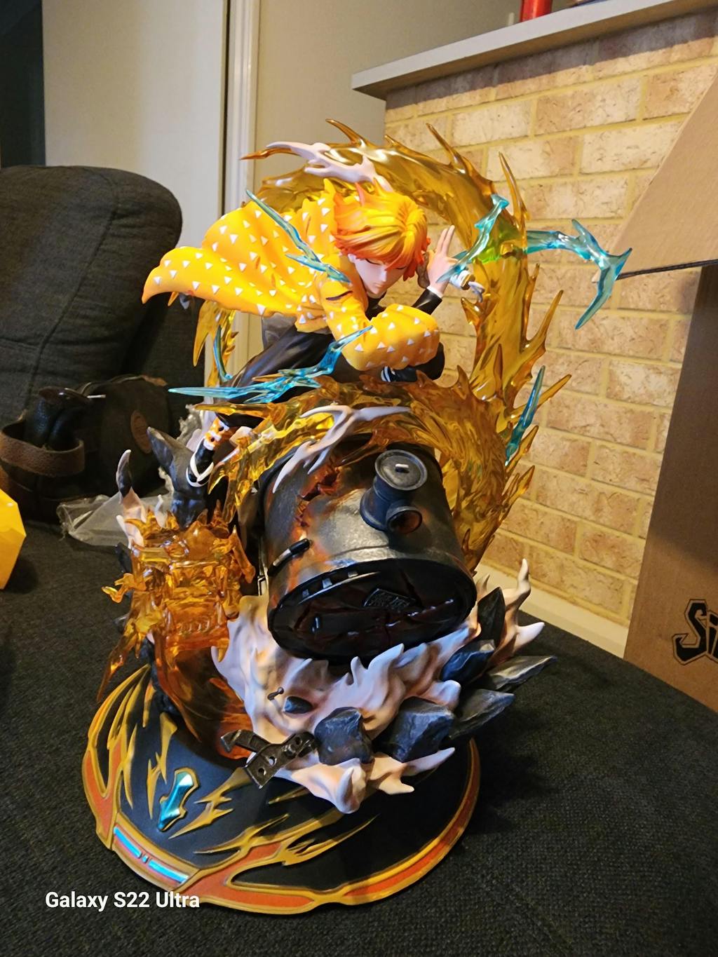 SILVER FOX x CHENG STUDIO – DEMON SLAYER: MUGEN TRAIN ARC ZENITSU AGAT ...