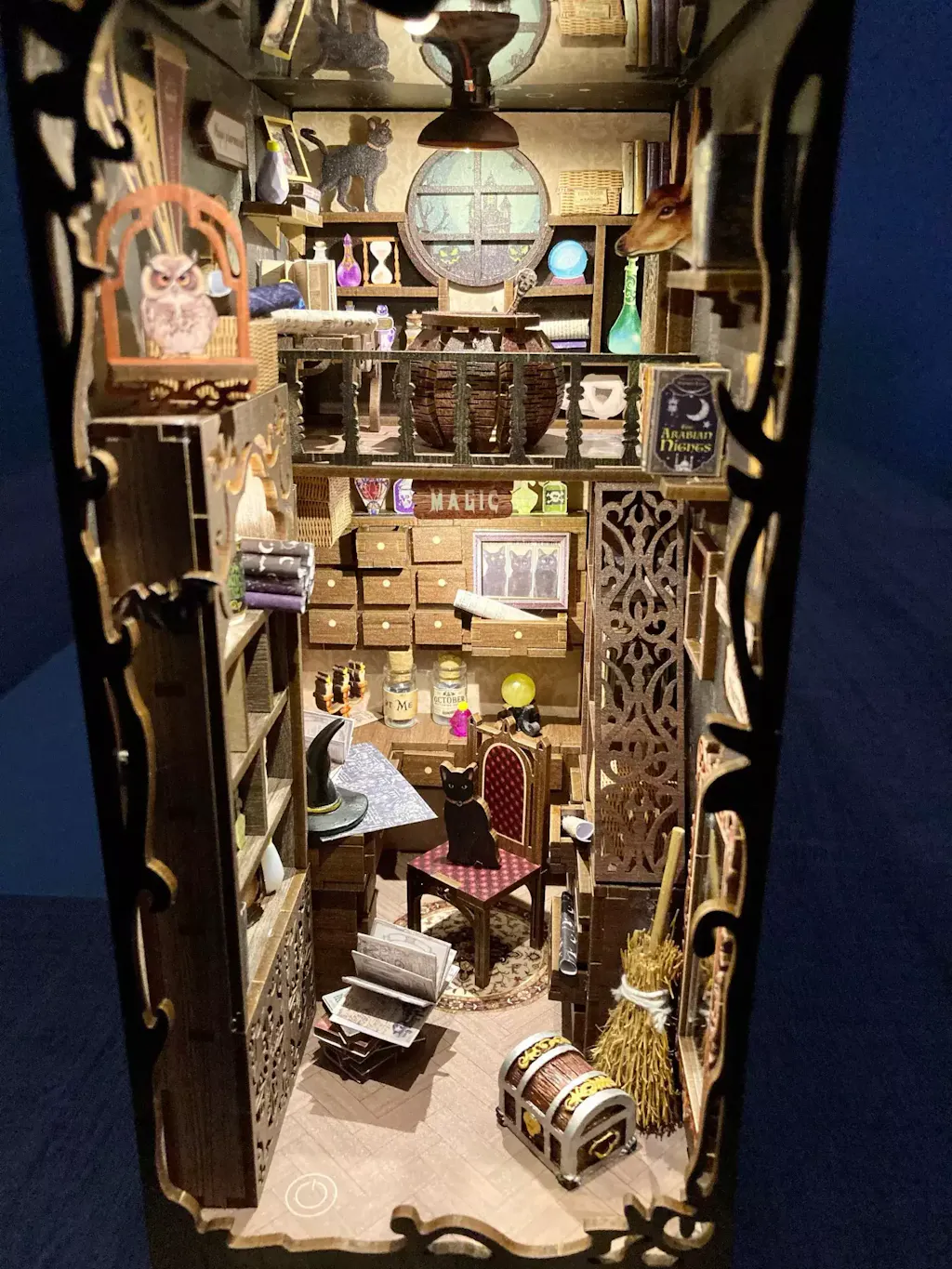 Book Nook DIY Kit - L'Alchimista – Figured'Art