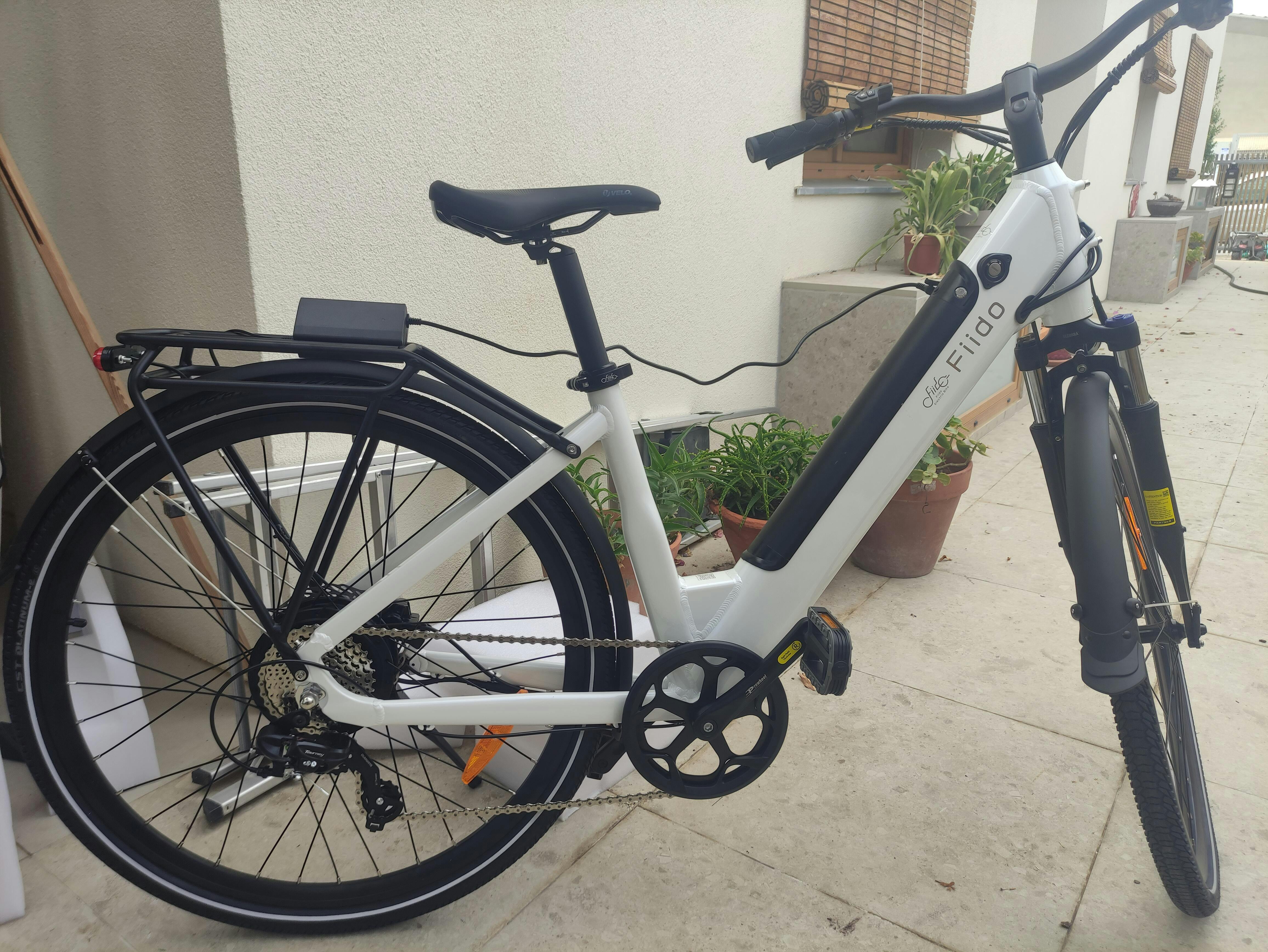 FIIDO C11 - Best Electric City Commuter Bike for EU Sale.