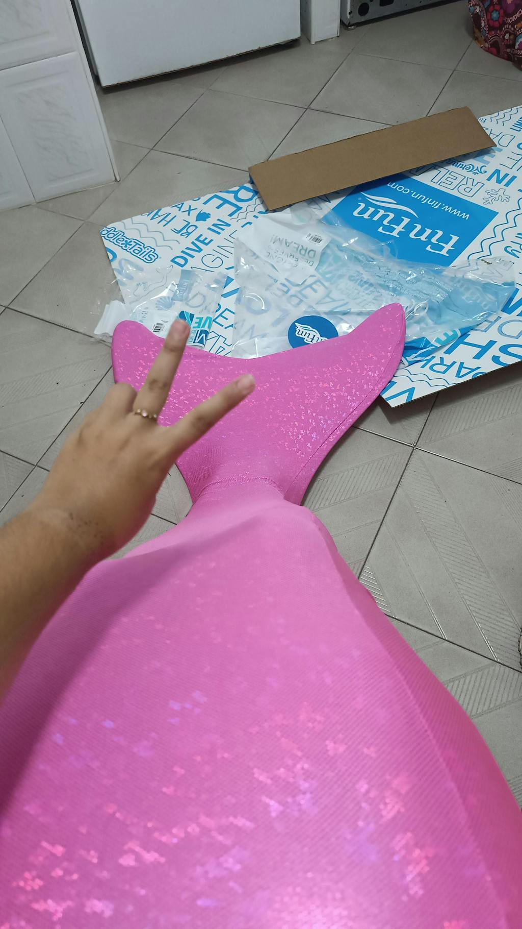 Passion Pink Mermaid Tail – Fin Fun Mermaid