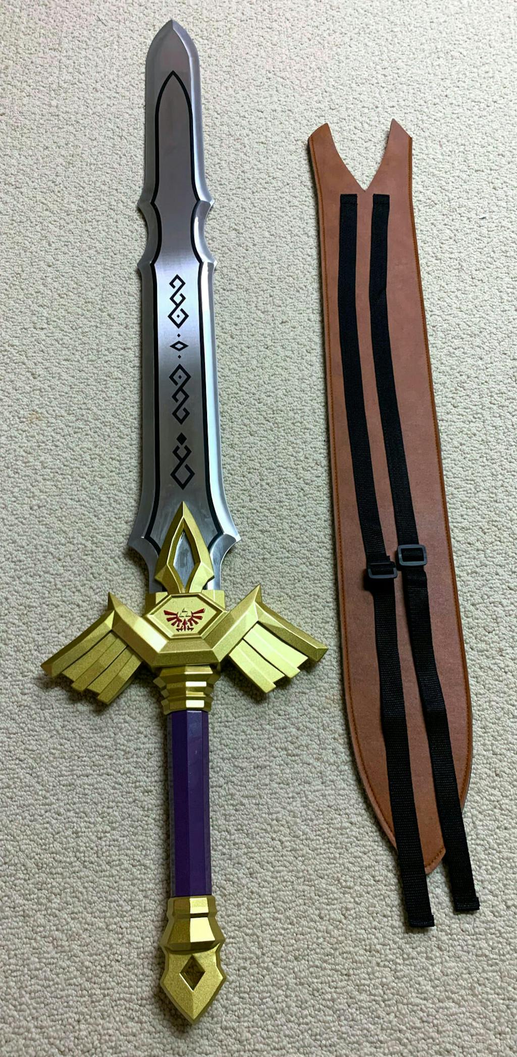 Link's Royal Broadsword - Fire and Steel