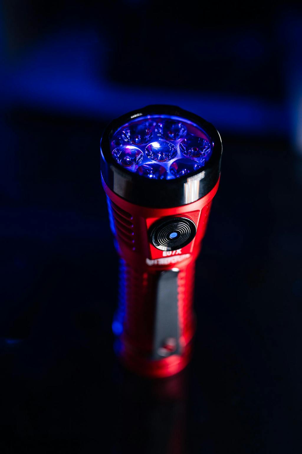 Fireflies E07X Cannon 21700 LED Flashlight – Fireflies outdoor Flashlights