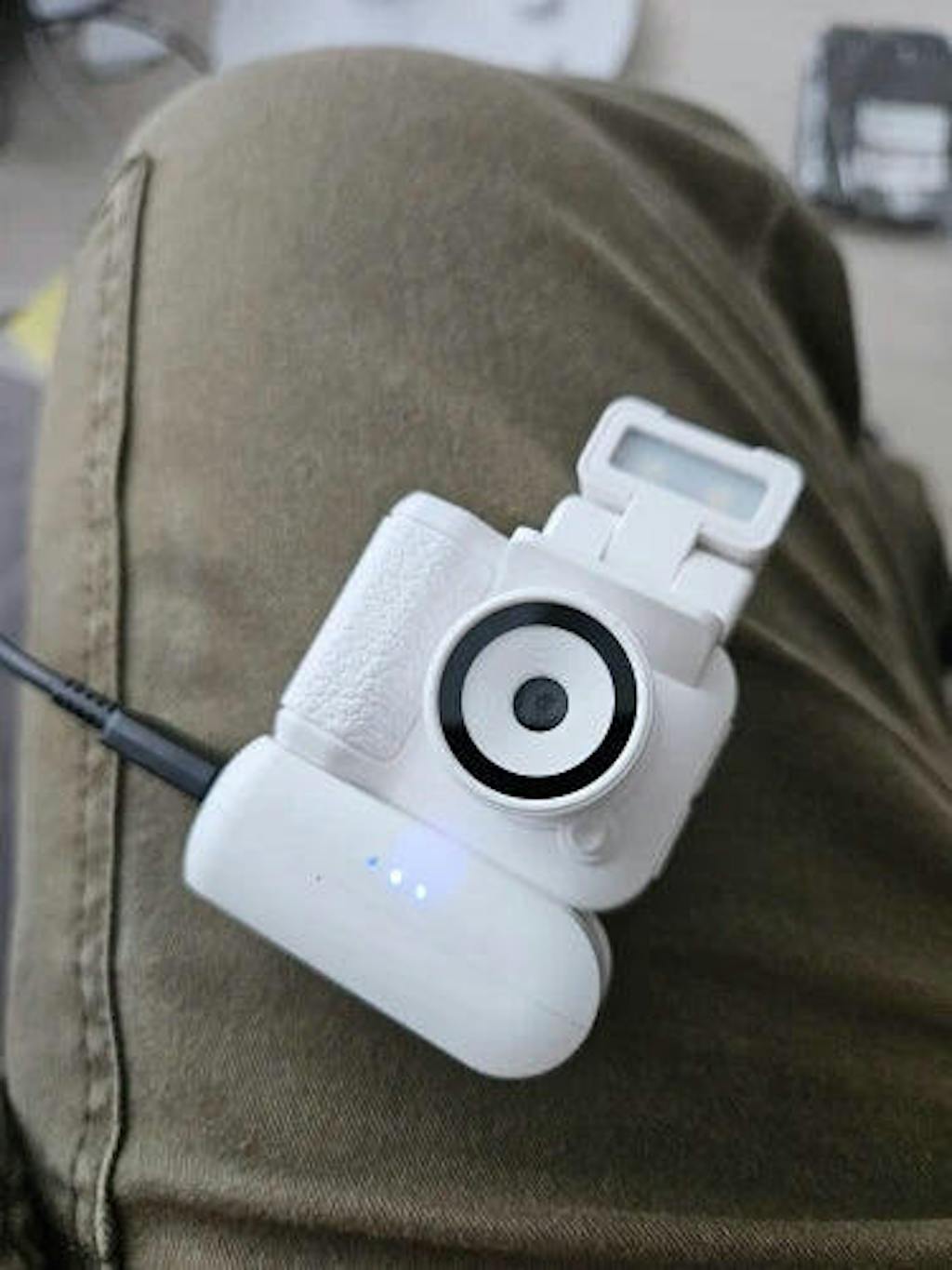 flexsmart™ - Point-and-Shoot Mini Camera