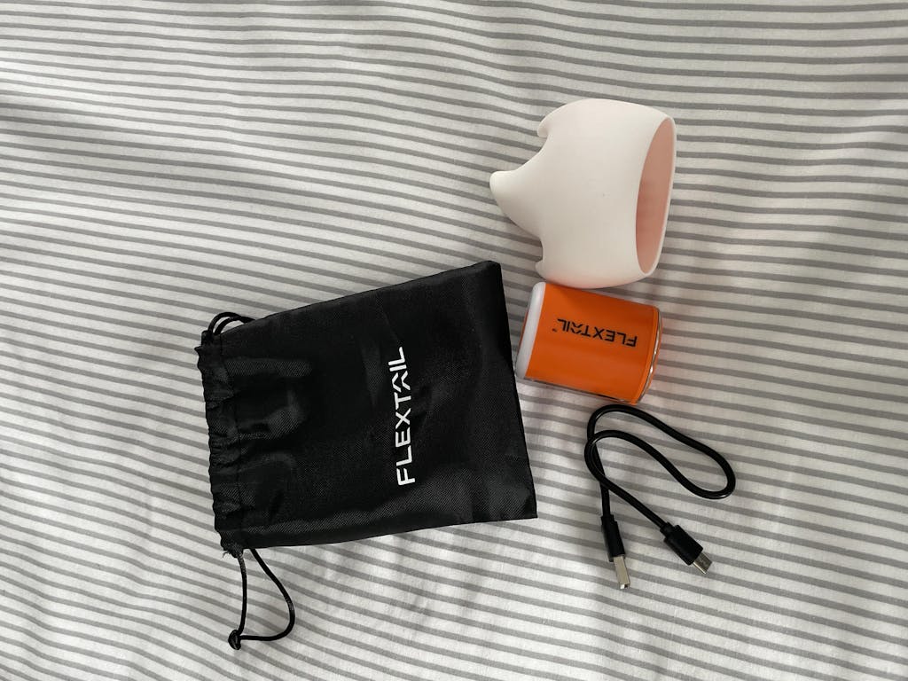 FLEXTAIL TINY PUMP 2X-Ultimate 3-in-1 Outdoor Pump and Camping Lamp