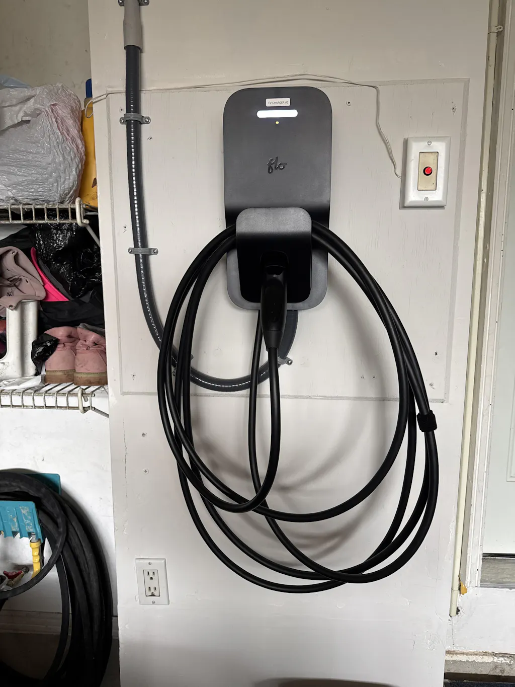 FLO Home X3 - Level 2 EV Home Charging Station | FLO Store