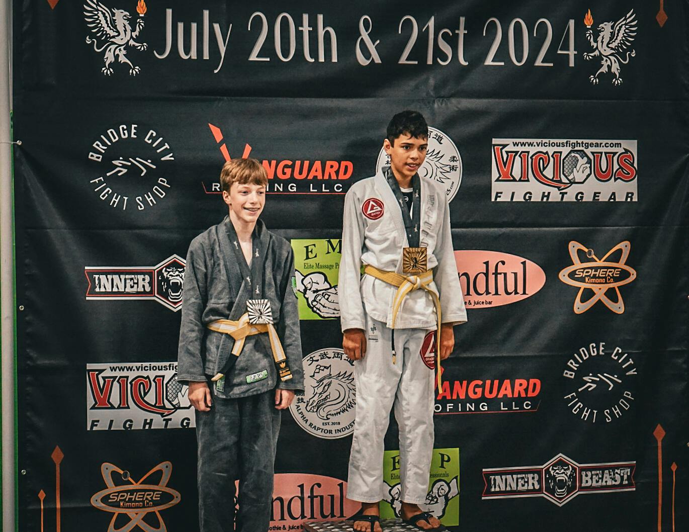 Hemp Series – Flow Kimonos