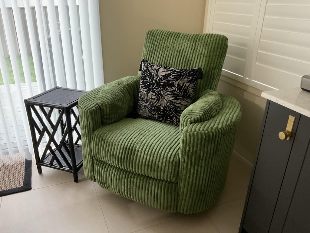 Fluff Daddy Recliner Arm Chair | Fawn