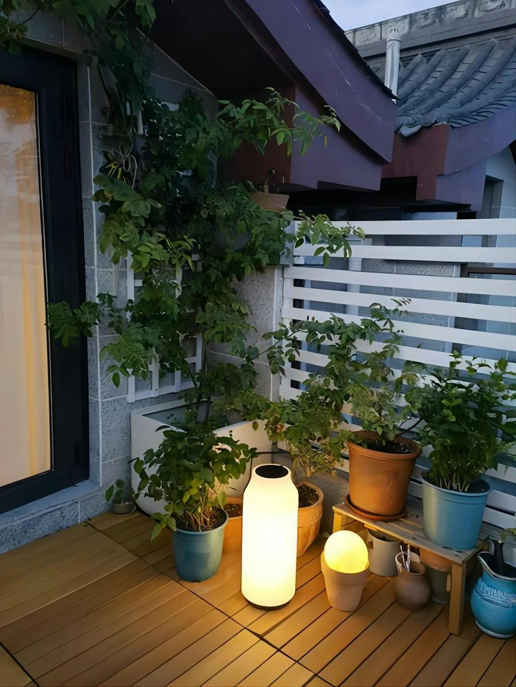 Waterproof Modern Solar LED Outdoor Floor Lamp Vase Shape Lanscape ...