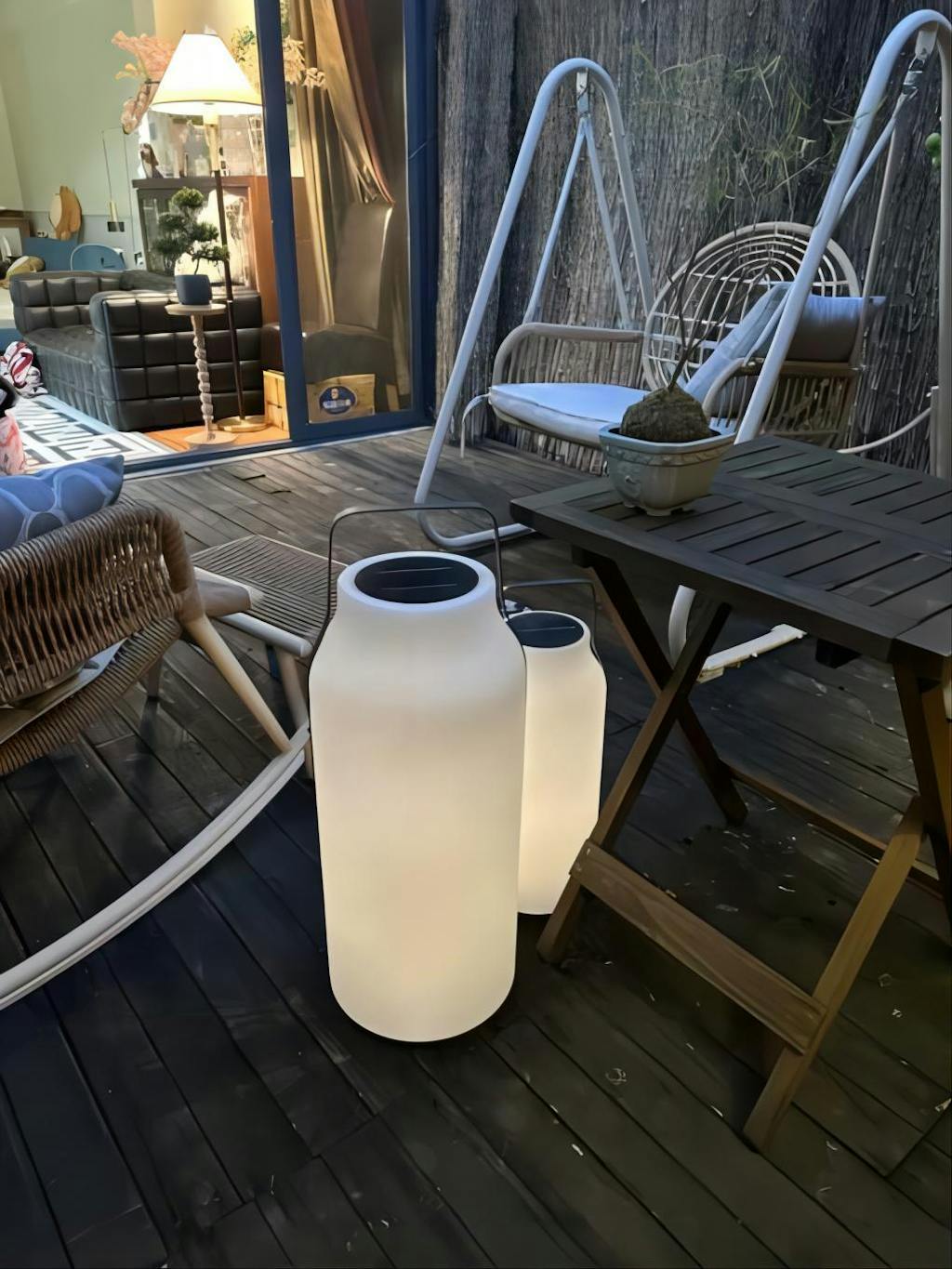 Waterproof Modern Solar LED Outdoor Floor Lamp Vase Shape Lanscape ...