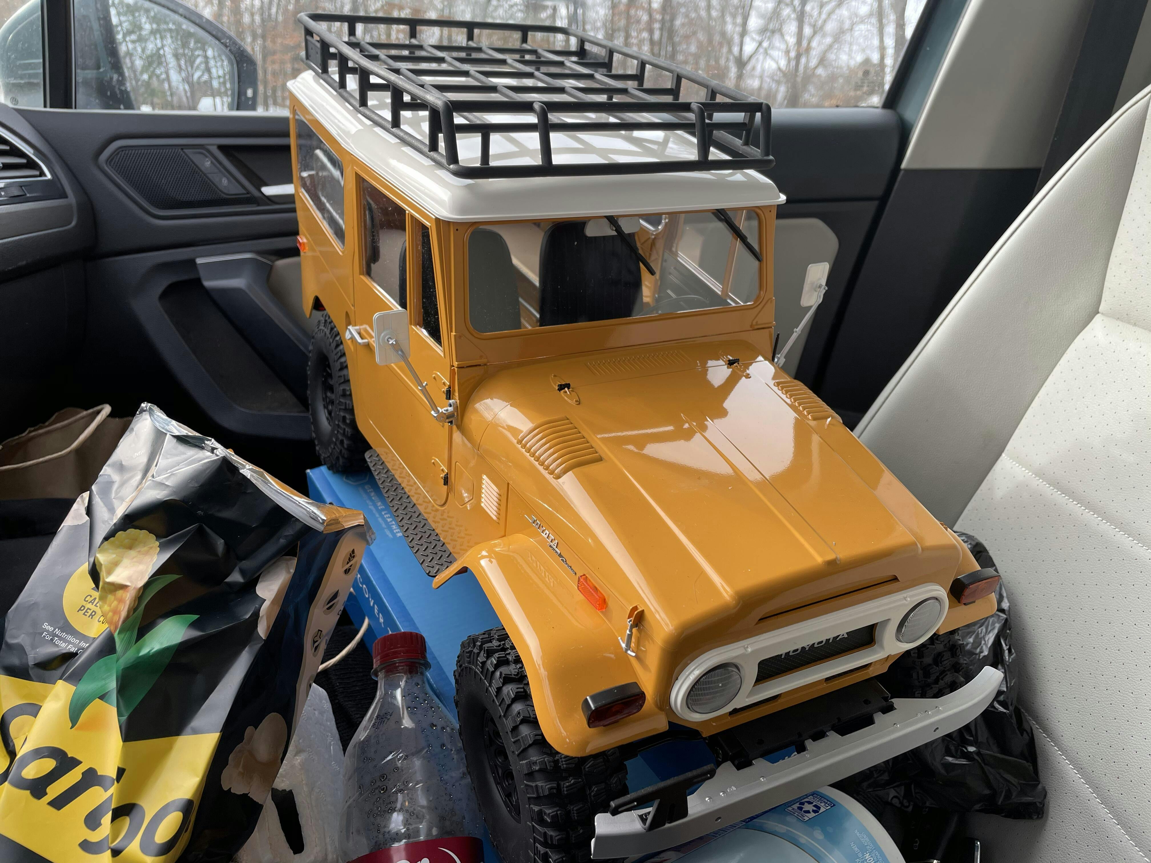 FMS 1:10 Toyota Land Cruiser FJ40 RS