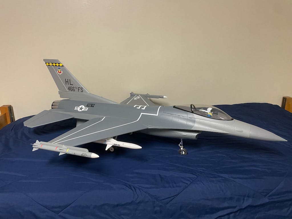 FMS EDF Jet 70mm F‑16C Fighting Falcon with Reflex V2, PNP