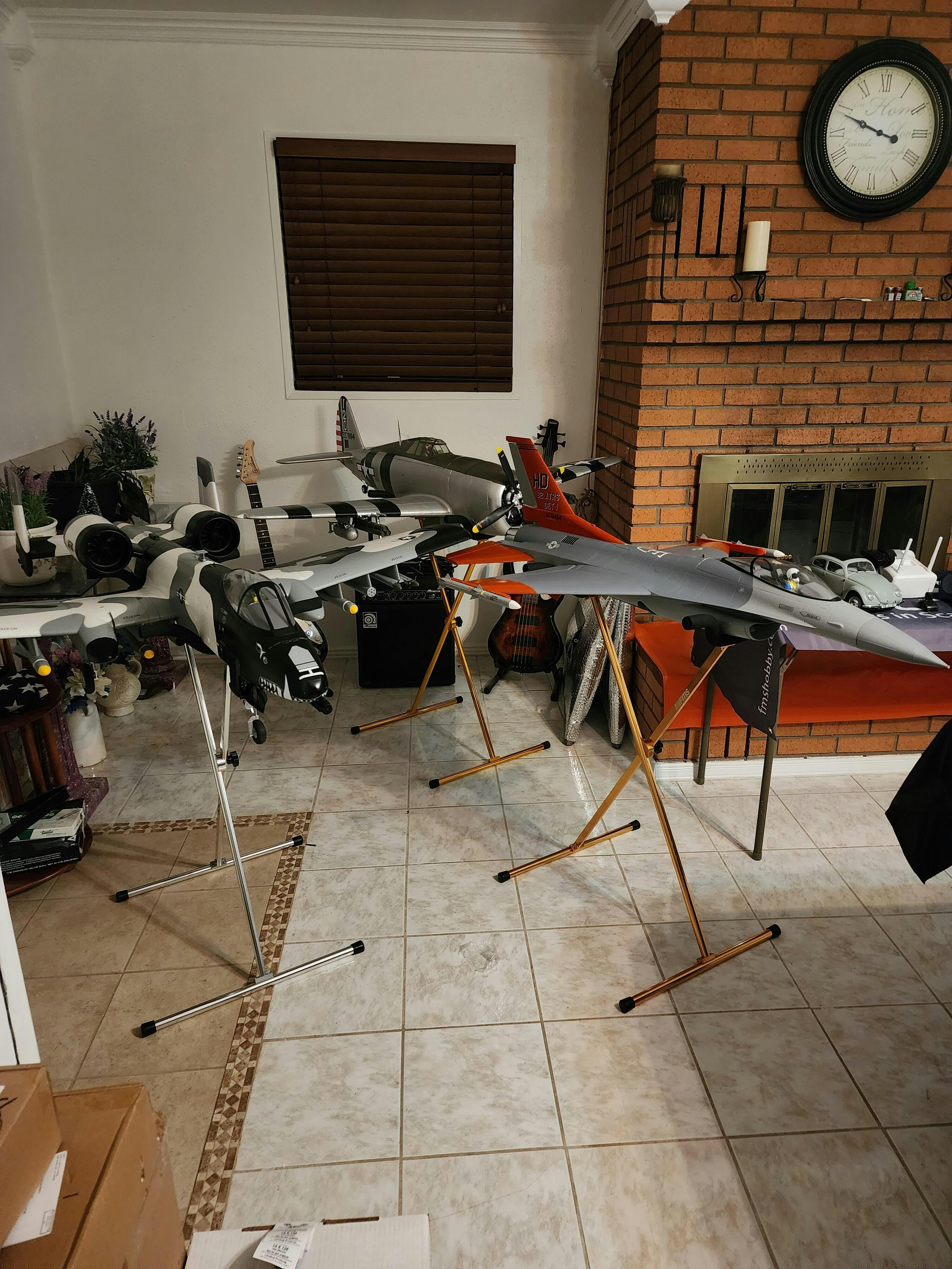 FMS Model Airplane Stand / Holder