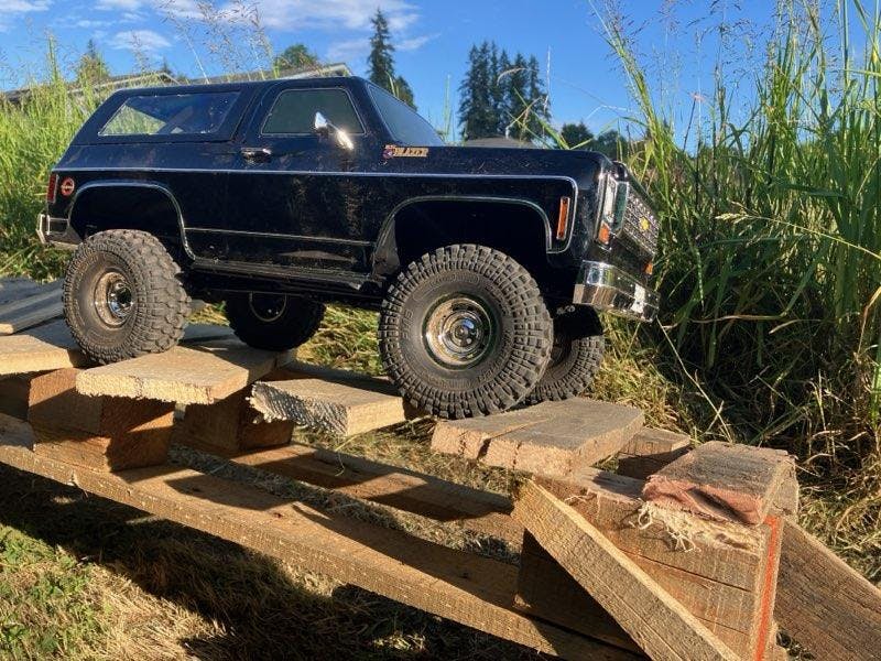 FMS 1:10 FCX10 Chevrolet K5 Blazer RS