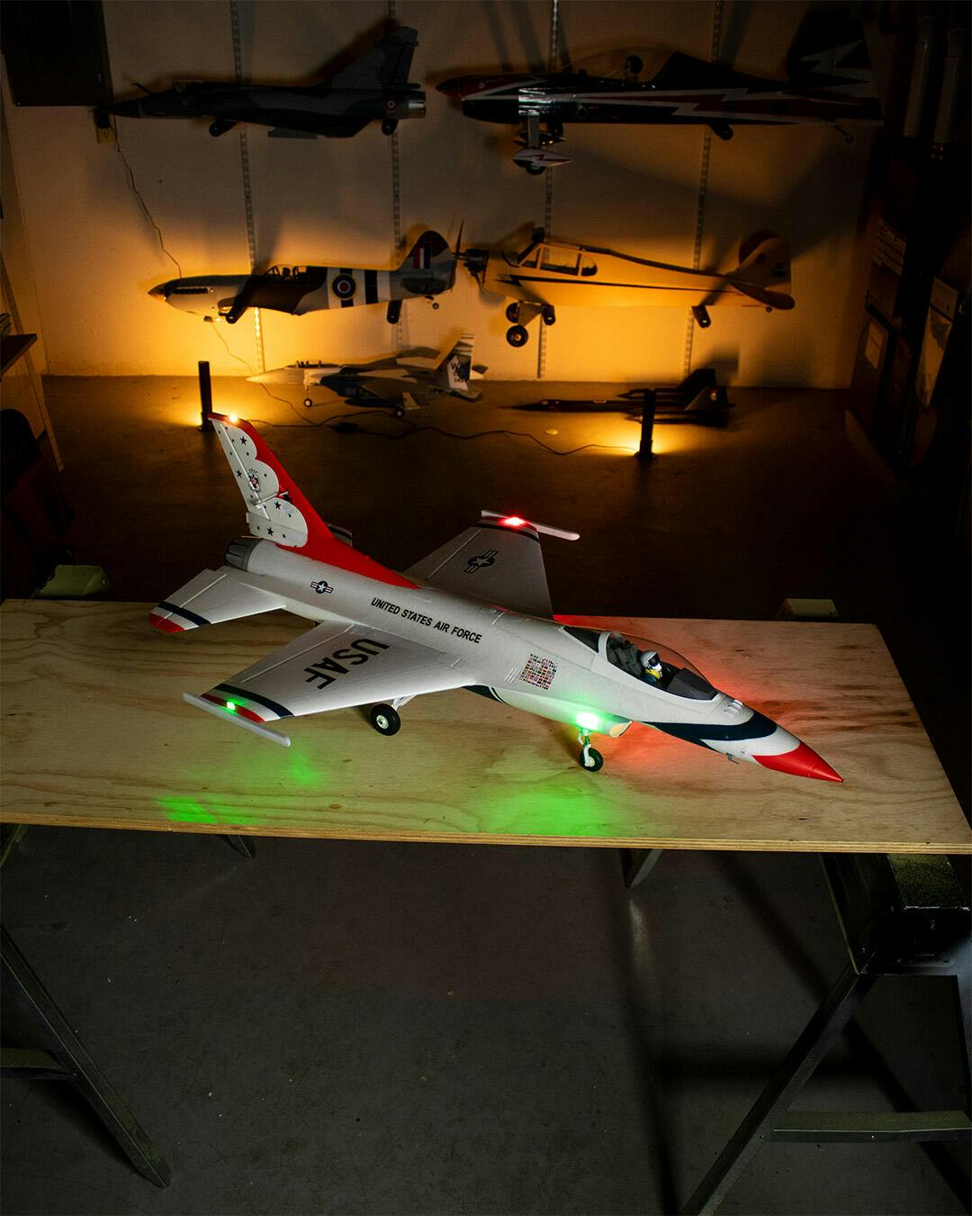 F-16 EDF Jet 64mm | Thrilling PNP Flights – FMS Model