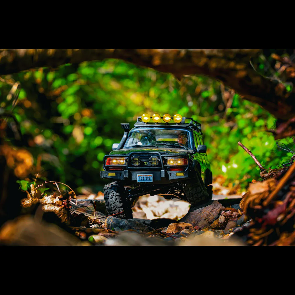 FMS 1:10 FCX10 PRO Brushless Toyota Land Cruiser LC80 RS V2