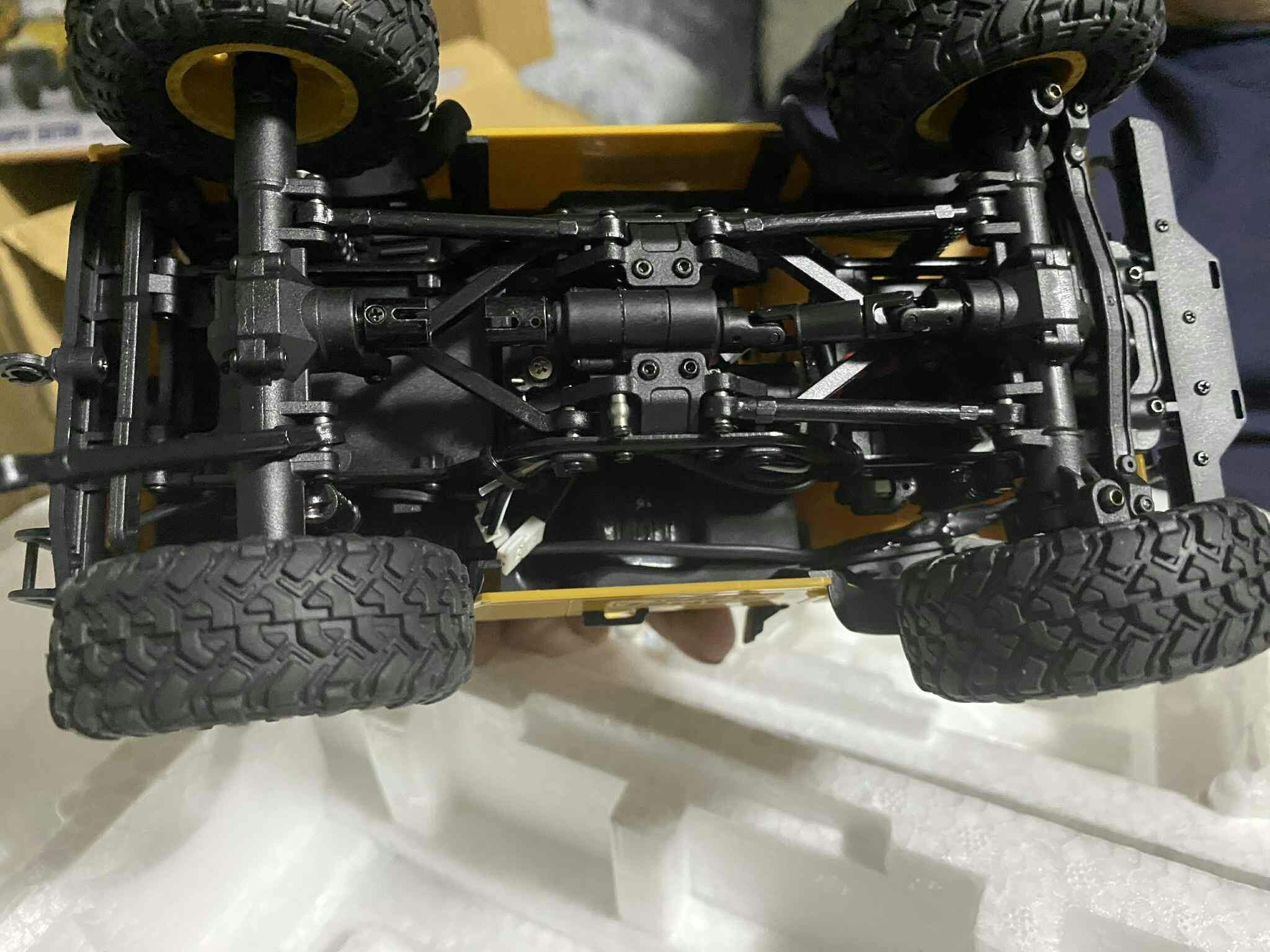 1/24 Land Rover RC | Camel Trophy | Realistic Adventure