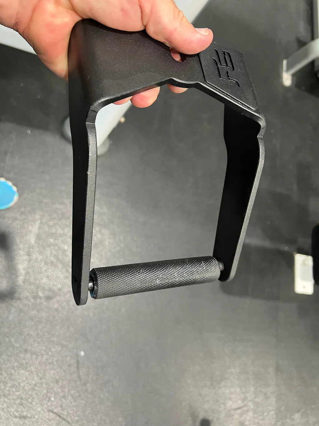 GYM HANDLE, D-HANDLE PAIR – Force 6 Fitness