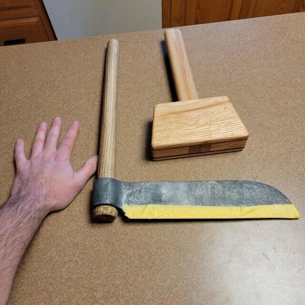 Splitting Froe with Wooden Mallet - Sharky Forged Steel Tools