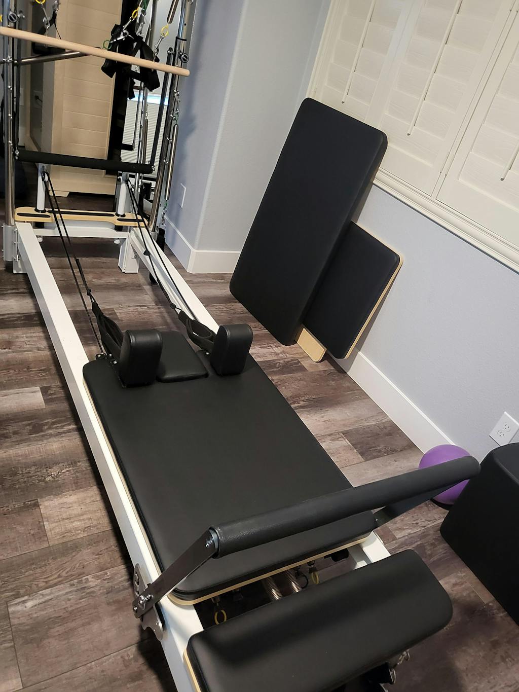 Aluminum Elite Studio Reformer With Tower – Fortus Pilates