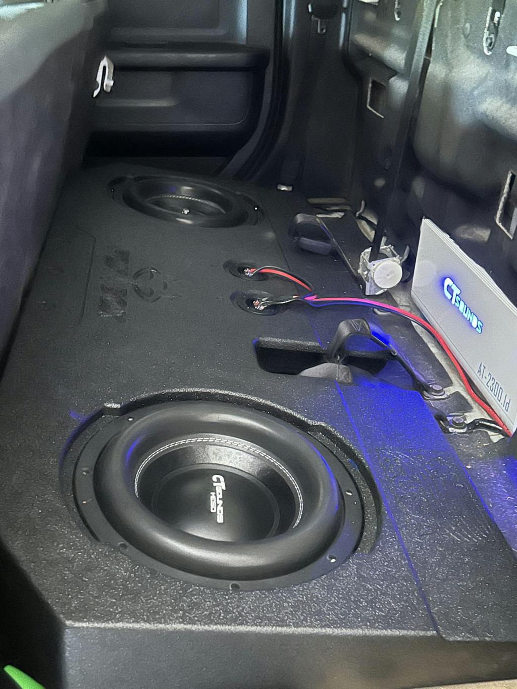 DODGE RAM QUAD & CREW CAB 2-12" OR 2-10" VENTED – FOX ACOUSTICS