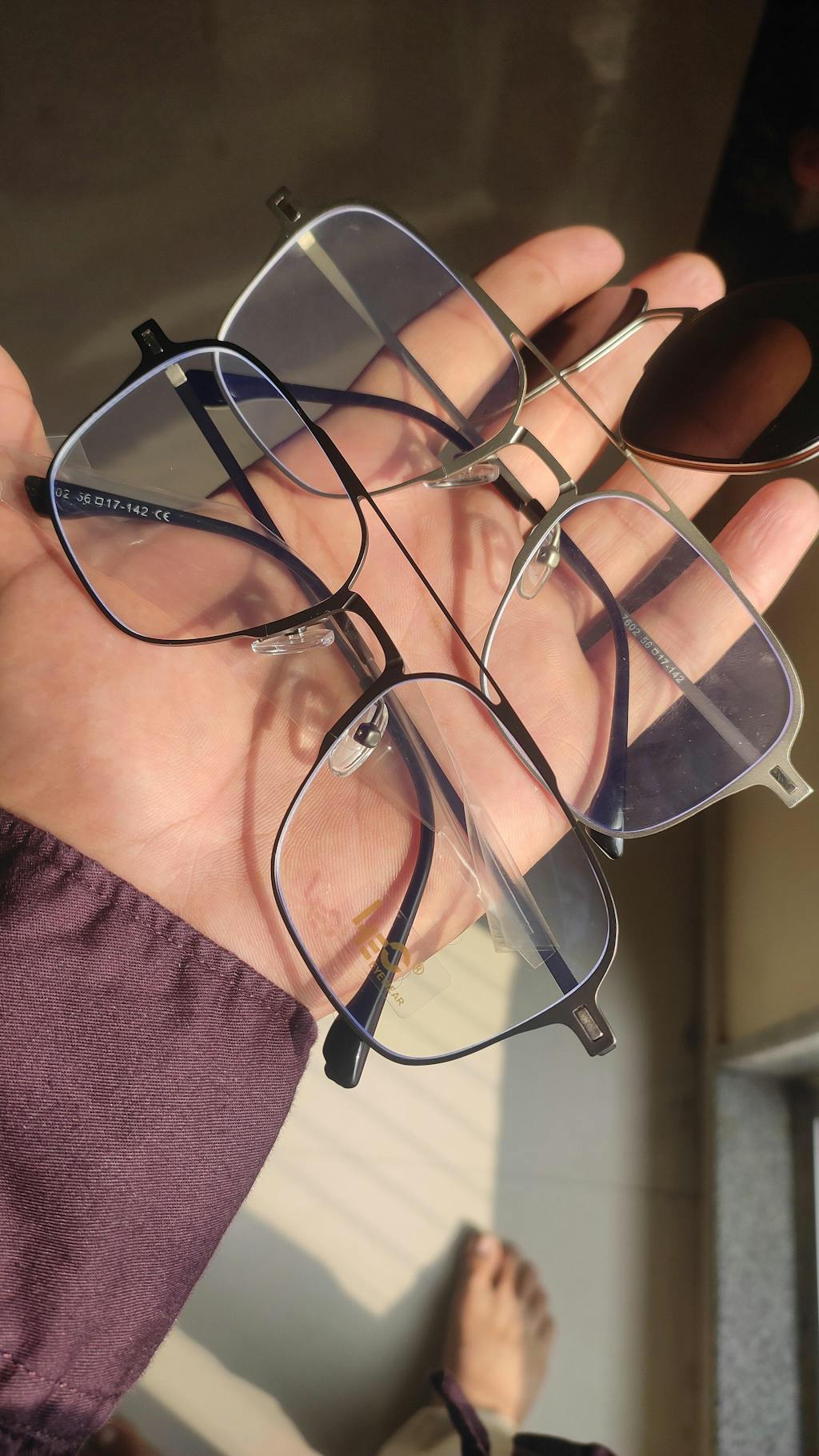 3 in 1 magnetic clip on eyeglasses + sunglasses All in One – Framekart