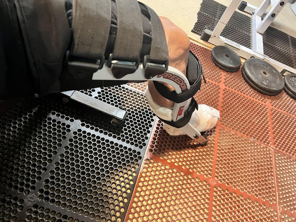 Freedom Leg vs iWalk - The Best Hands Free Crutch – Freedom Leg brace