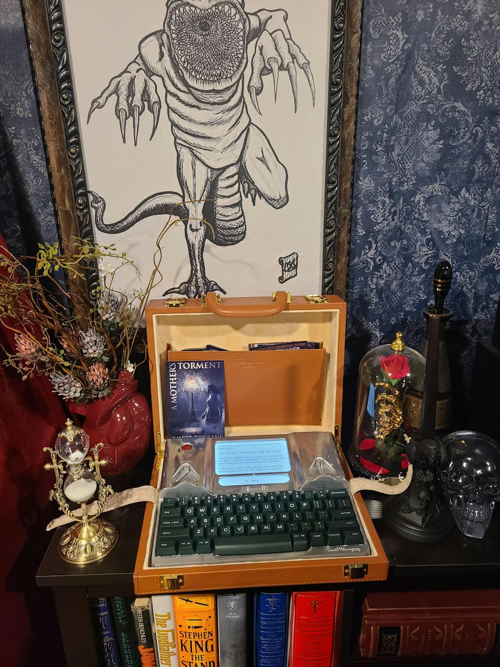 Ernest Hemingway Freewrite Signature Edition - Freewrite Store