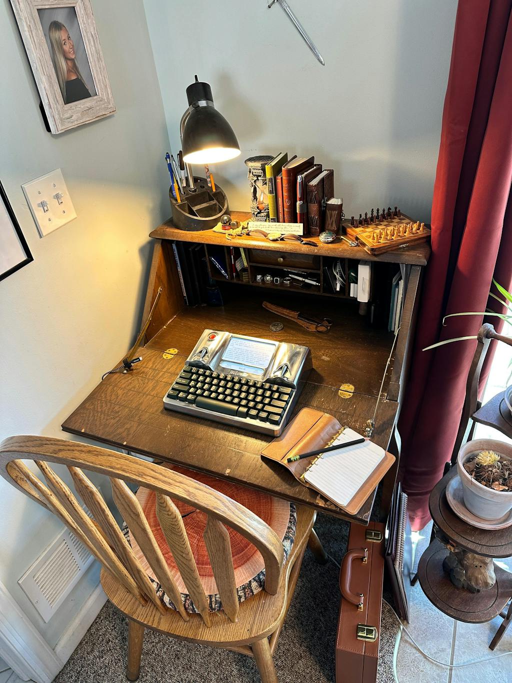 Ernest Hemingway Freewrite Signature Edition - Freewrite Store