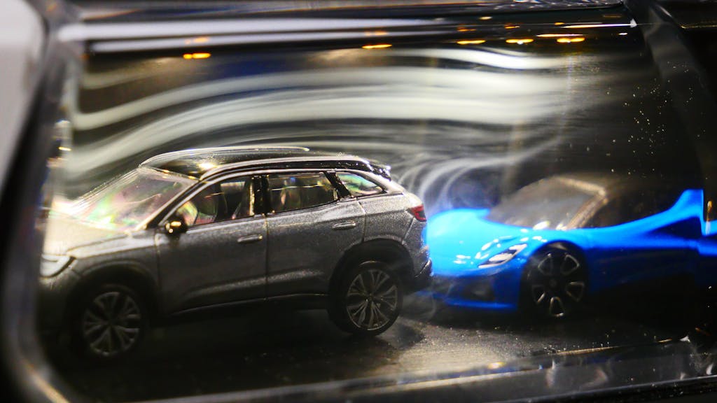 Fun-Tech-Lab| Desktop Wind Tunnel| Innovative Displays for Diecast Car