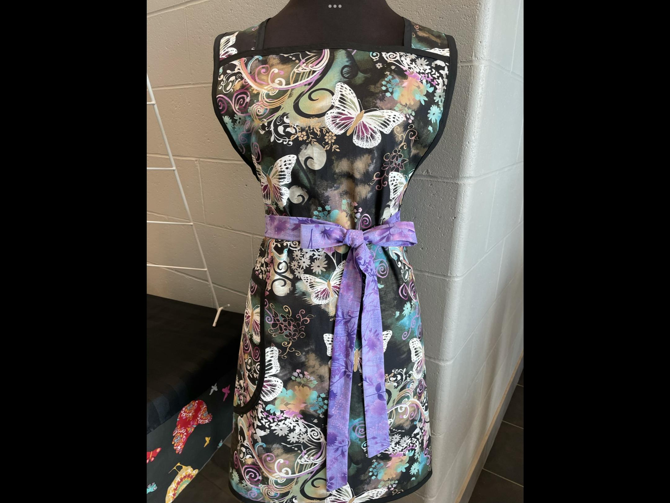 Filigree Flutter - Michael Miller Cotton – Funky Monkey Fabrics