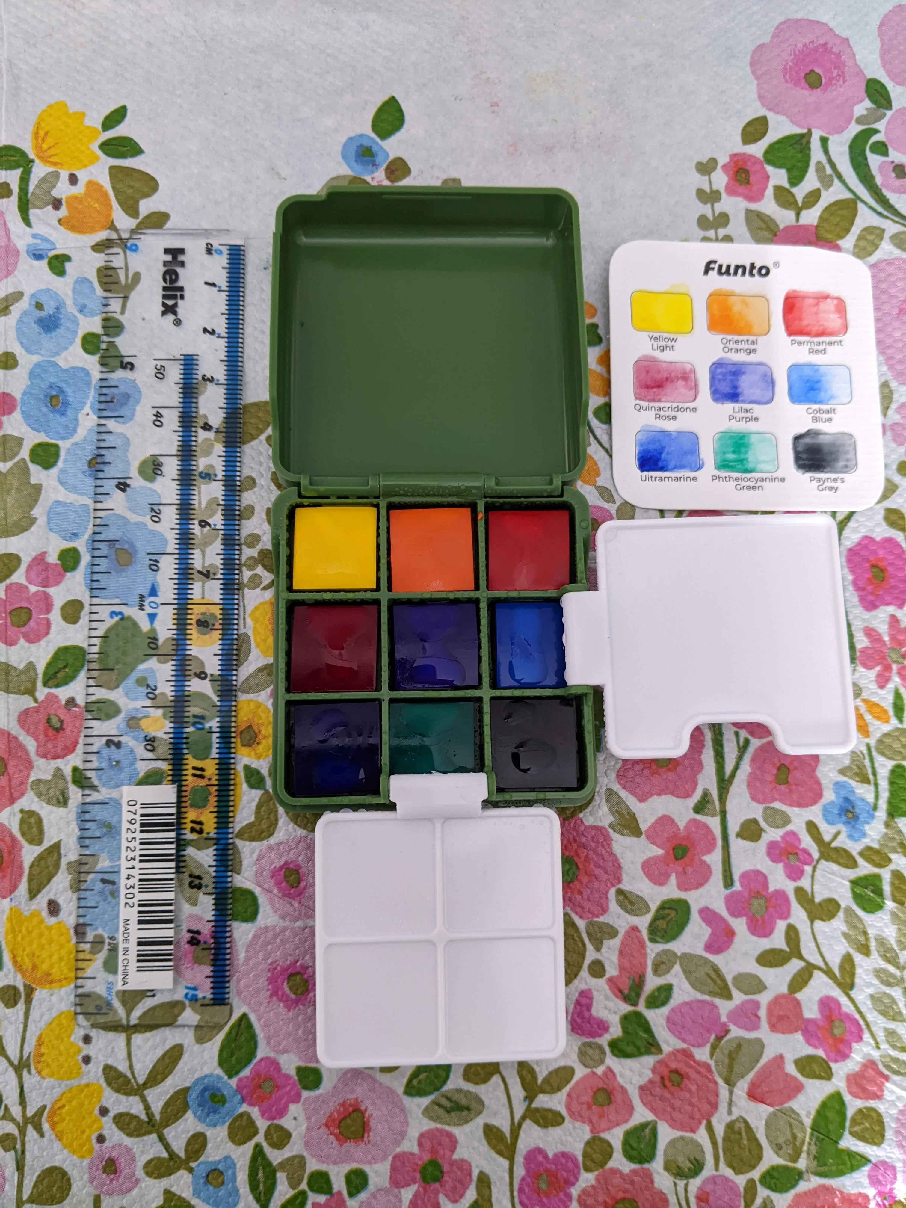 Pocket Watercolor Set - 9 Colors – Funto