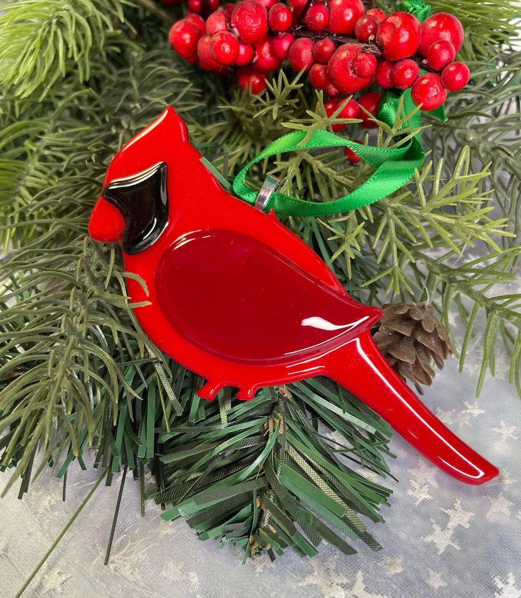 Cardinal Fused Glass Ornament – Fuse Muse Fused Glass
