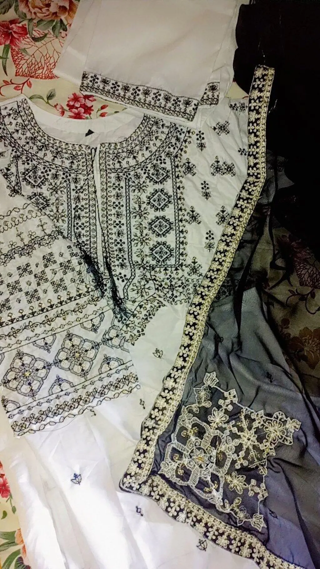 Stylish Al-Arafah Embroidered Stitched 3pcs – FZ Collection