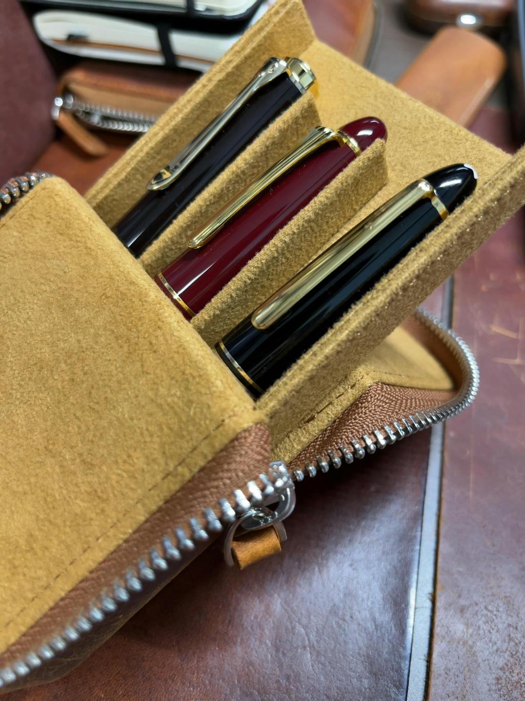 Leather Zippered Magnum Opus 12 Slots Hard Pen Case with Removable Pen ...