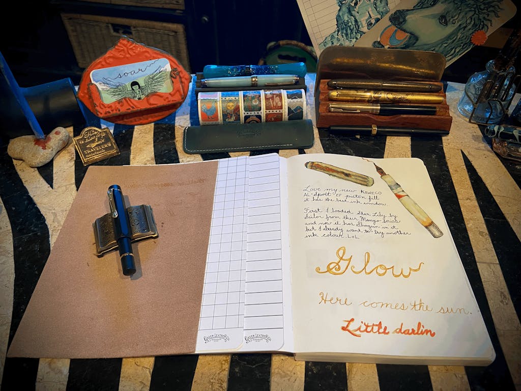 Cosmo Air Light Paper Notebook - A5 - 288 Pages - Galen Leather