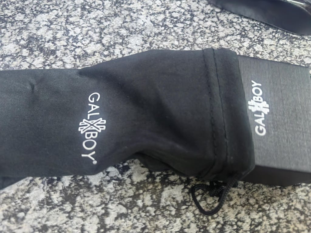 GXB PENDANT NECKLACE