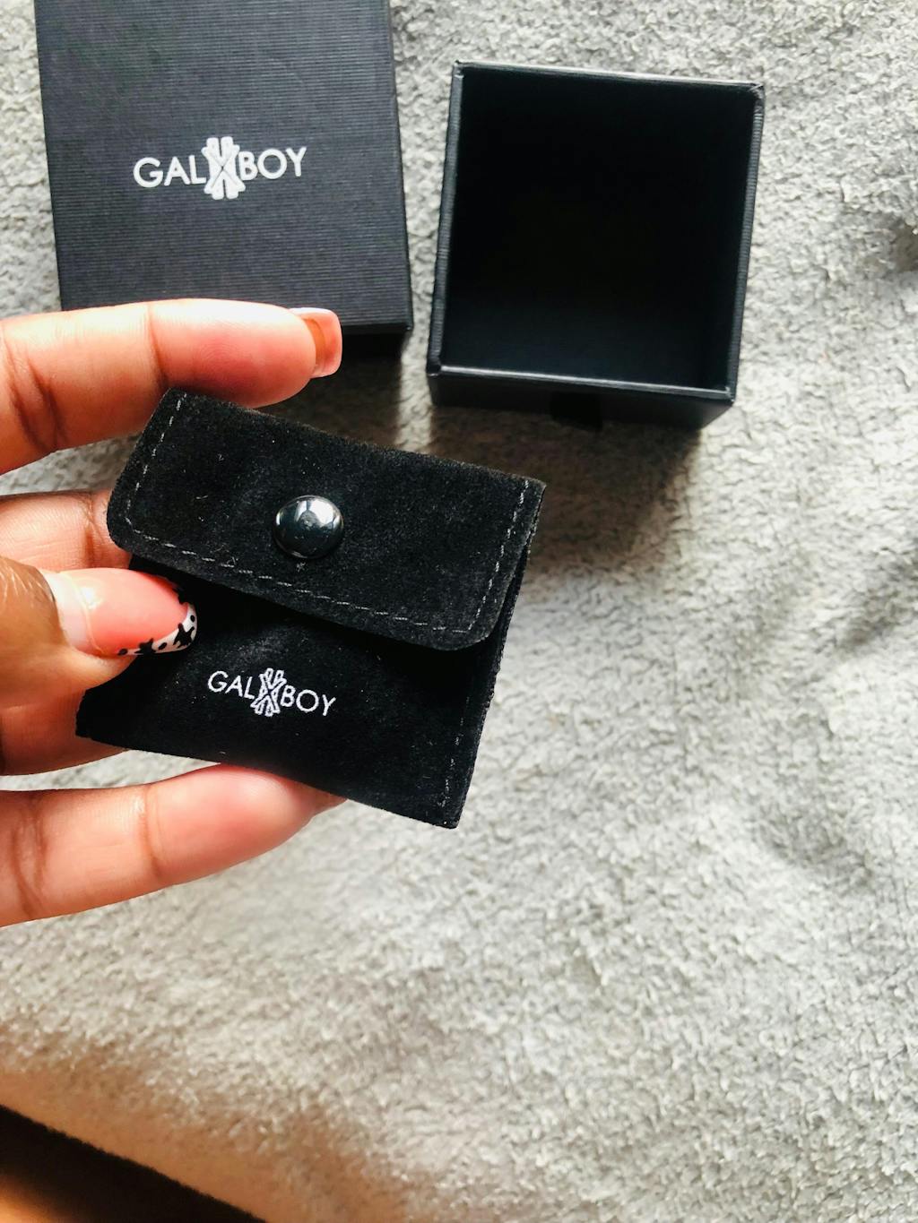 GXB SMALL HOOP EARRINGS