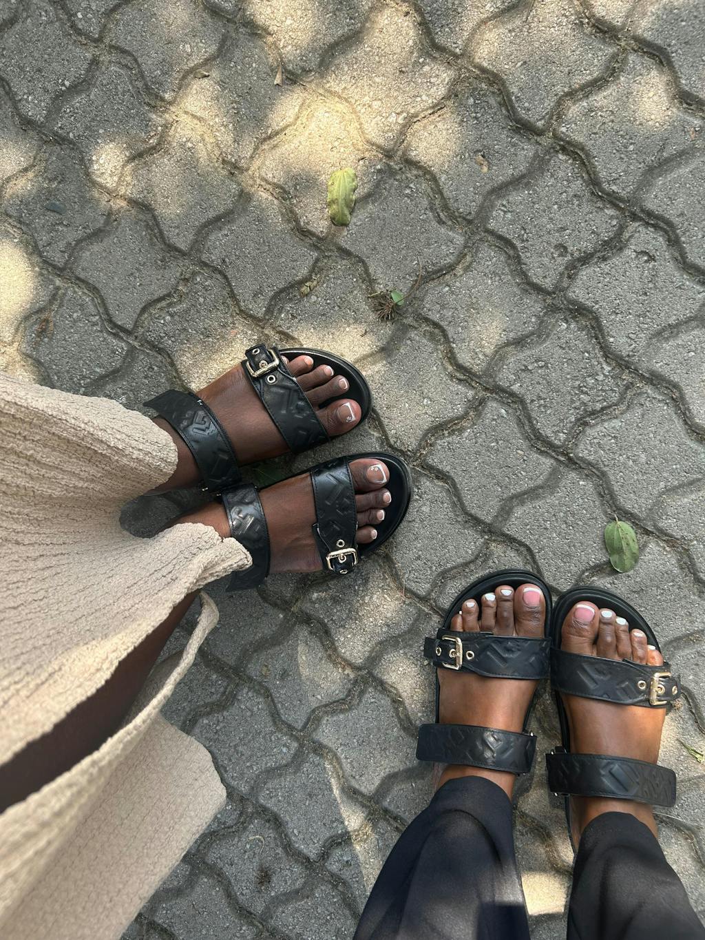 GXB EMBOSSED MULE SANDAL