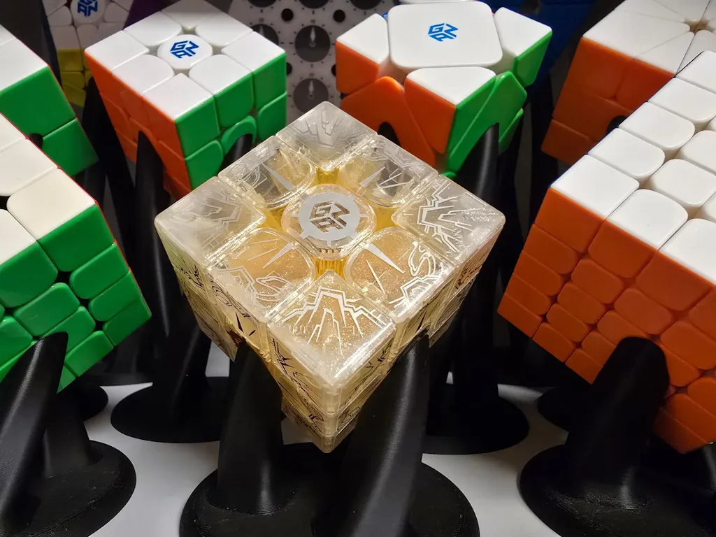 GAN15 Maglev Zenith 2024 Winter Limited Edition | GANCUBE Official Website