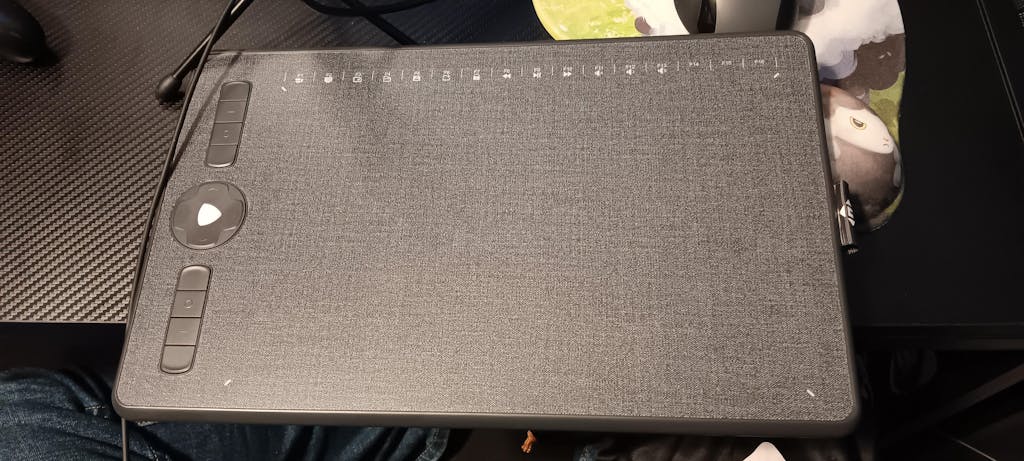 GAOMON M1230 Medium-Size Digital Drawing Tablet for Professionals