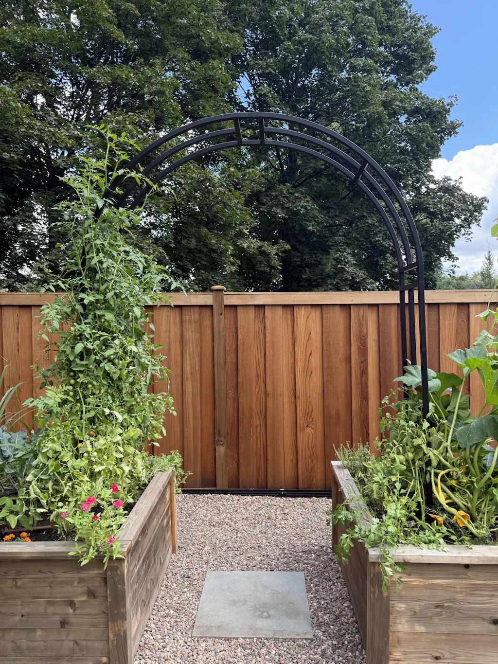 Nicole Arch Trellis