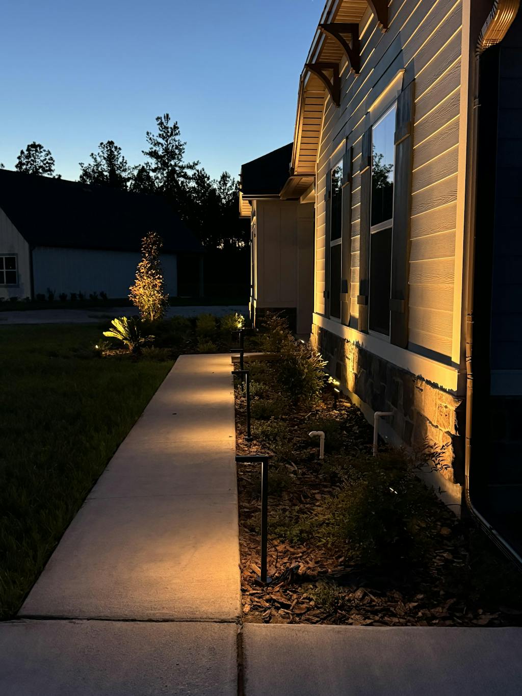 Solid Brass 12V Low Voltage Landscape Spotlight | Uplight - Gardenreet ...