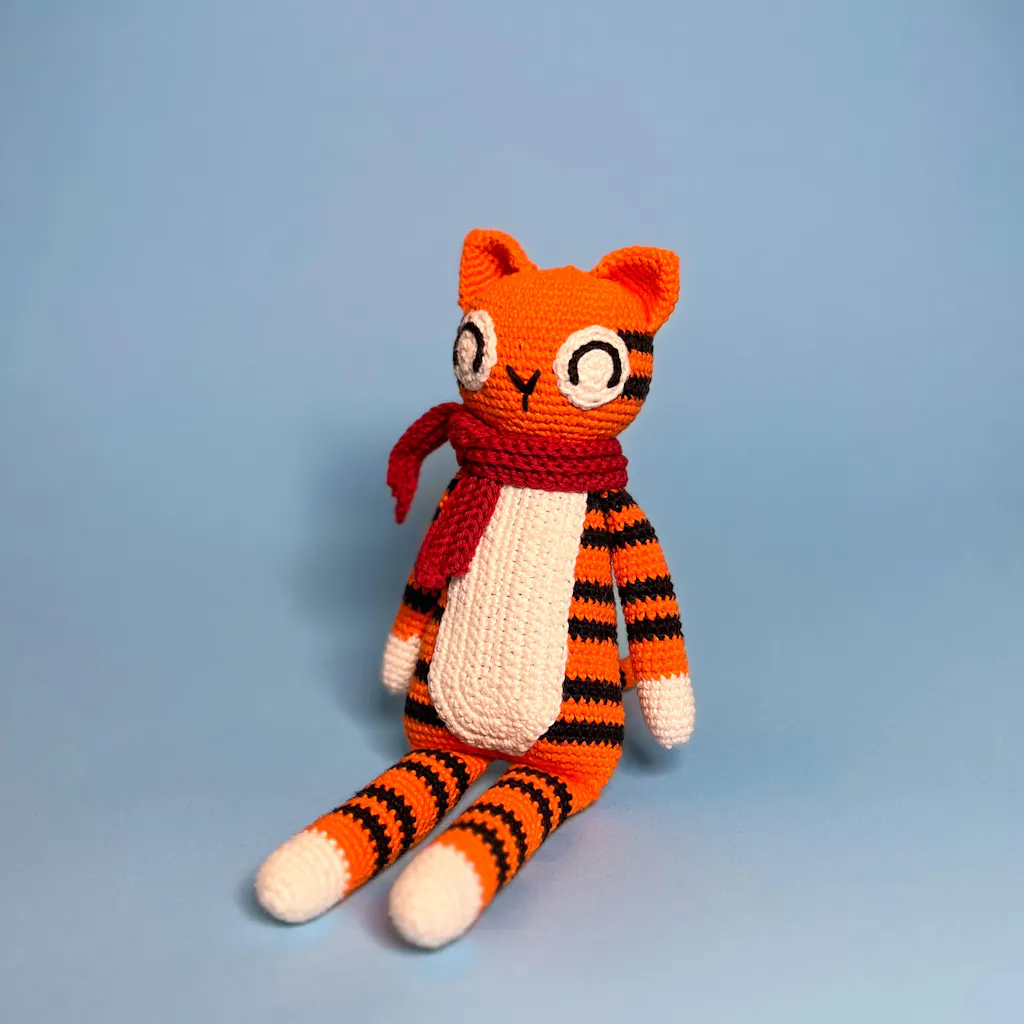 Tom the tiger | Crochet amigurumi PDF pattern – garnknuten