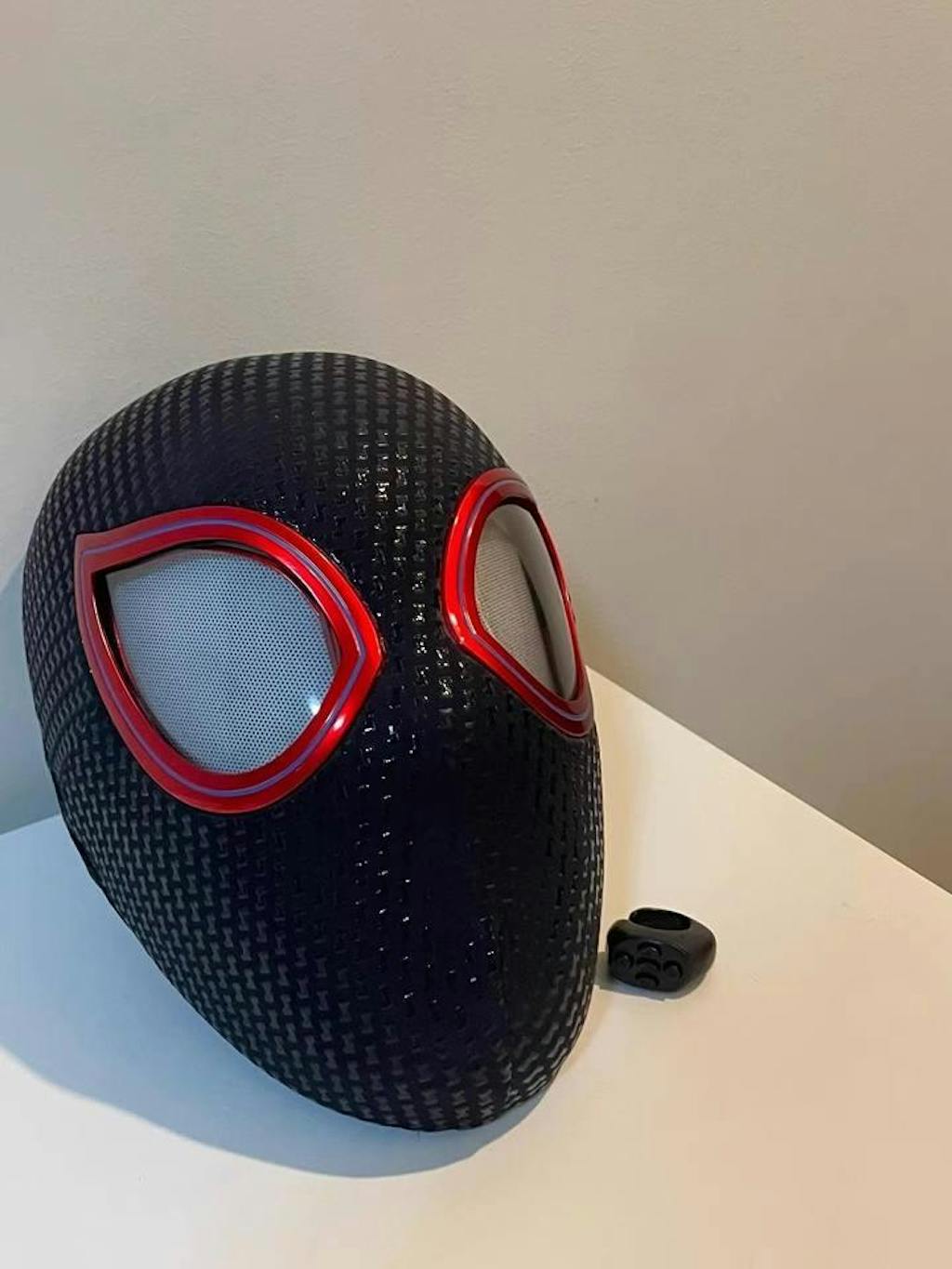 [US SHIPPING]SpiderMan Miles Morales Mask With Moving Lenses – GeekReplicas
