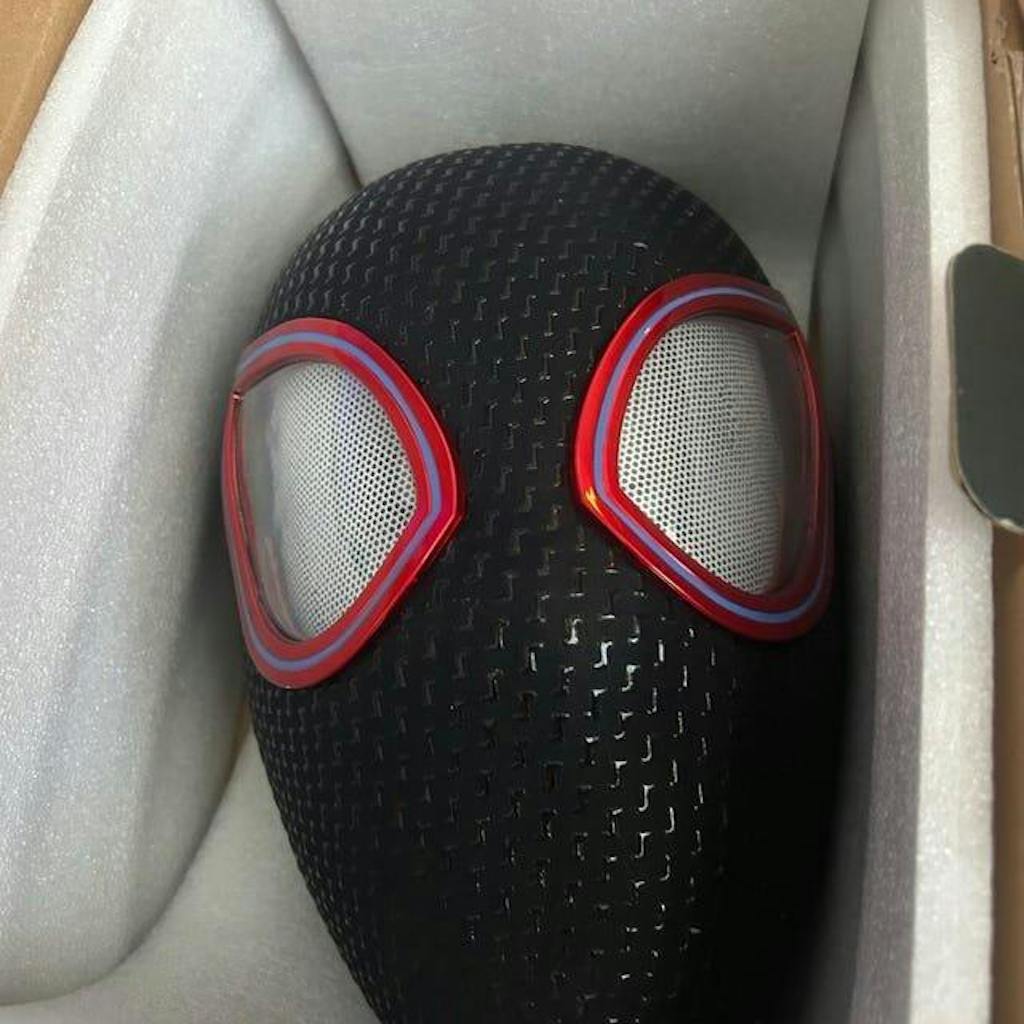 [US SHIPPING]SpiderMan Miles Morales Mask With Moving Lenses – GeekReplicas