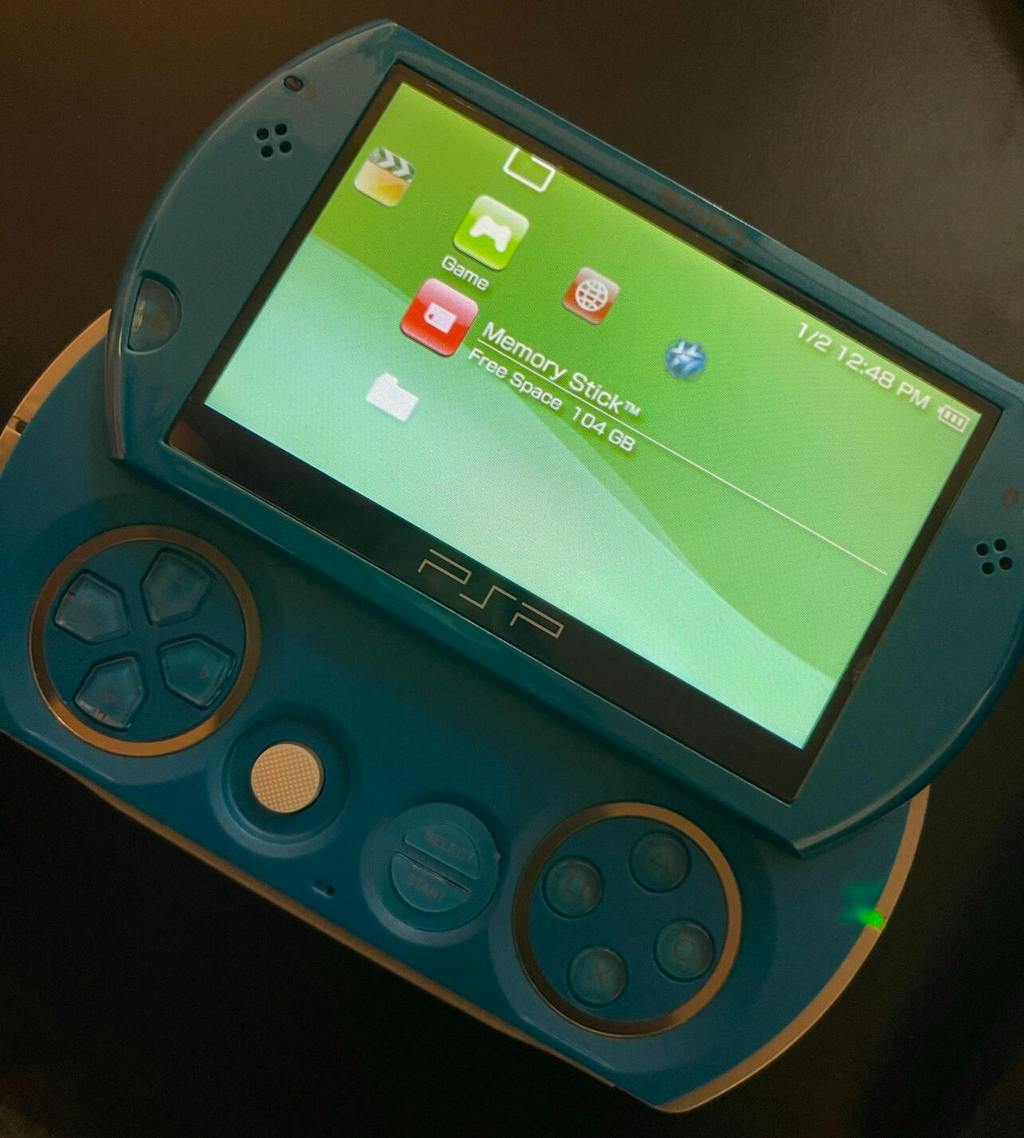 Micro SD Memory Card Adapter for the PSP Go – Genius Game Mods