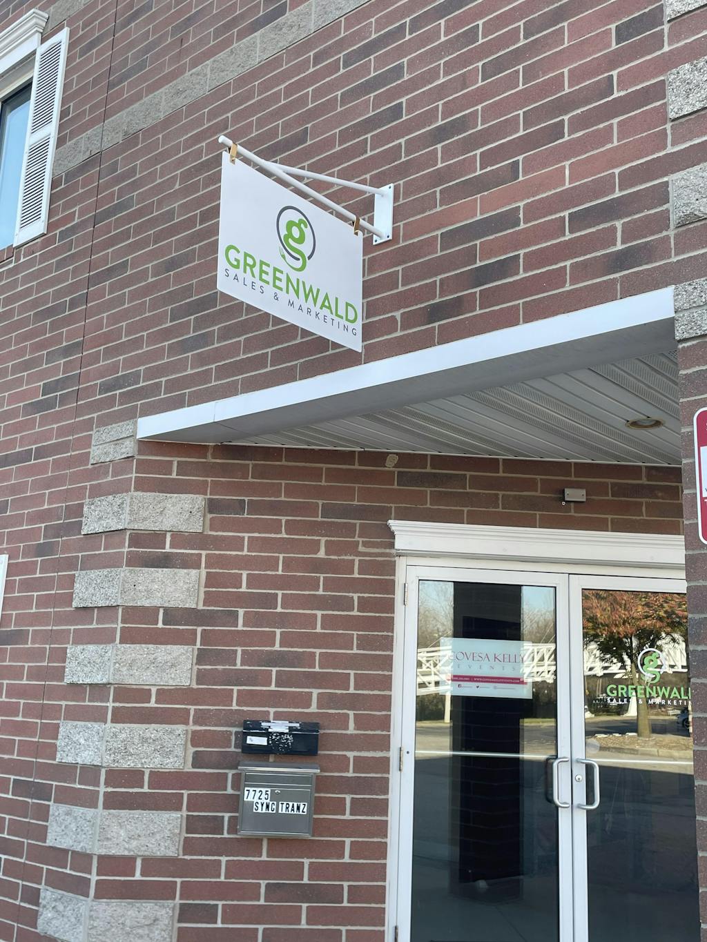 Store Sign | Hanging Storefront Sign | George & Willy – George and Willy